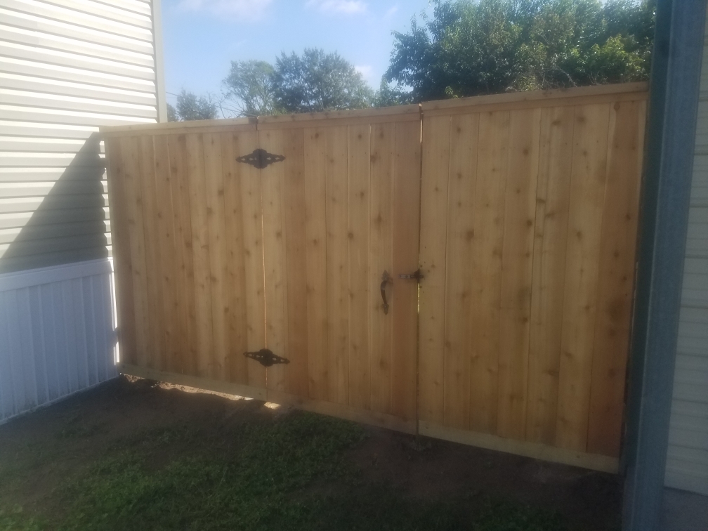 Wood Fence – New Orleans Fence Company